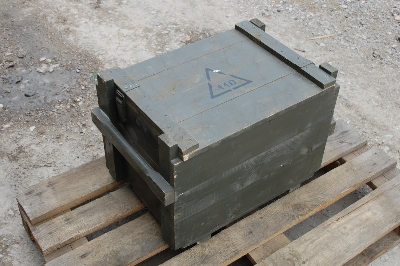 Military chests » Military chests - wooden » Military wooden chest 64x40x42